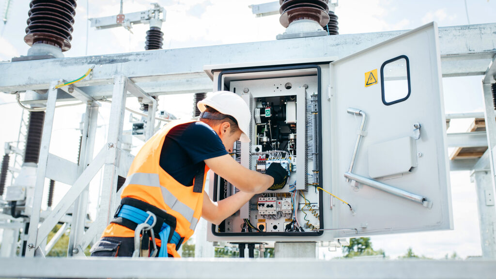 Hidden Costs of Power System Downtime | AWAL | Blog